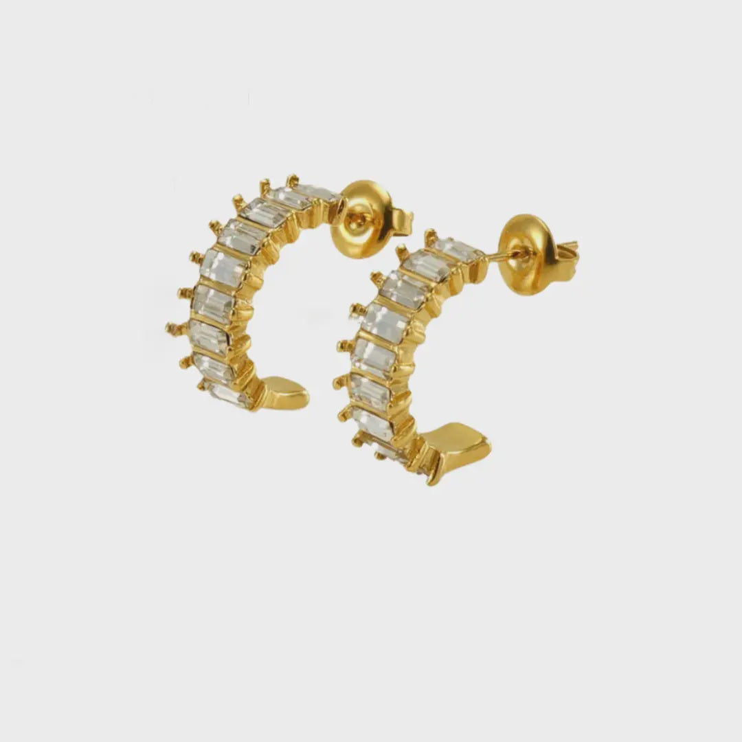 Maria Gold – jakjak interiors clothing & giftware